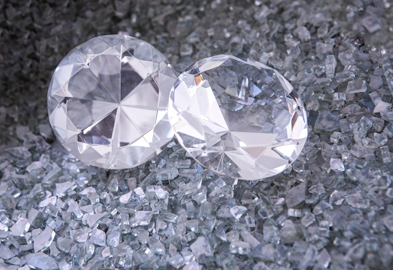 Global diamond jewelry market to boom by $16.6bn by 2027 - Professional ...